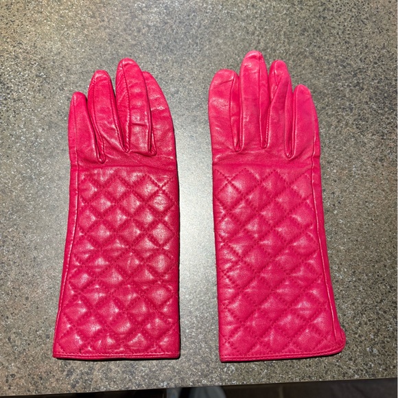 J. Crew | Accessories | Jcrew Quilted Pink Leather Gloves Small And Fun ...